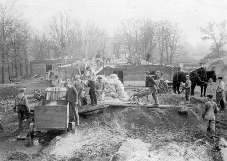 A Century of Stoddard Hall - Blackburn College